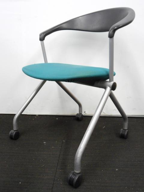 【中古】スタッカートシリーズ ウチダ/UCHIDA スタッキングチェア 112533 - 中古オフィス家具ならオフィスバスターズ