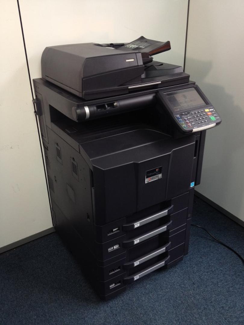 【中古】TASKalfa TASKalfa_3050ci 京セラ/KYOCERA カラー複合機(コピー機) 117522 - 中古オフィス家具 ...