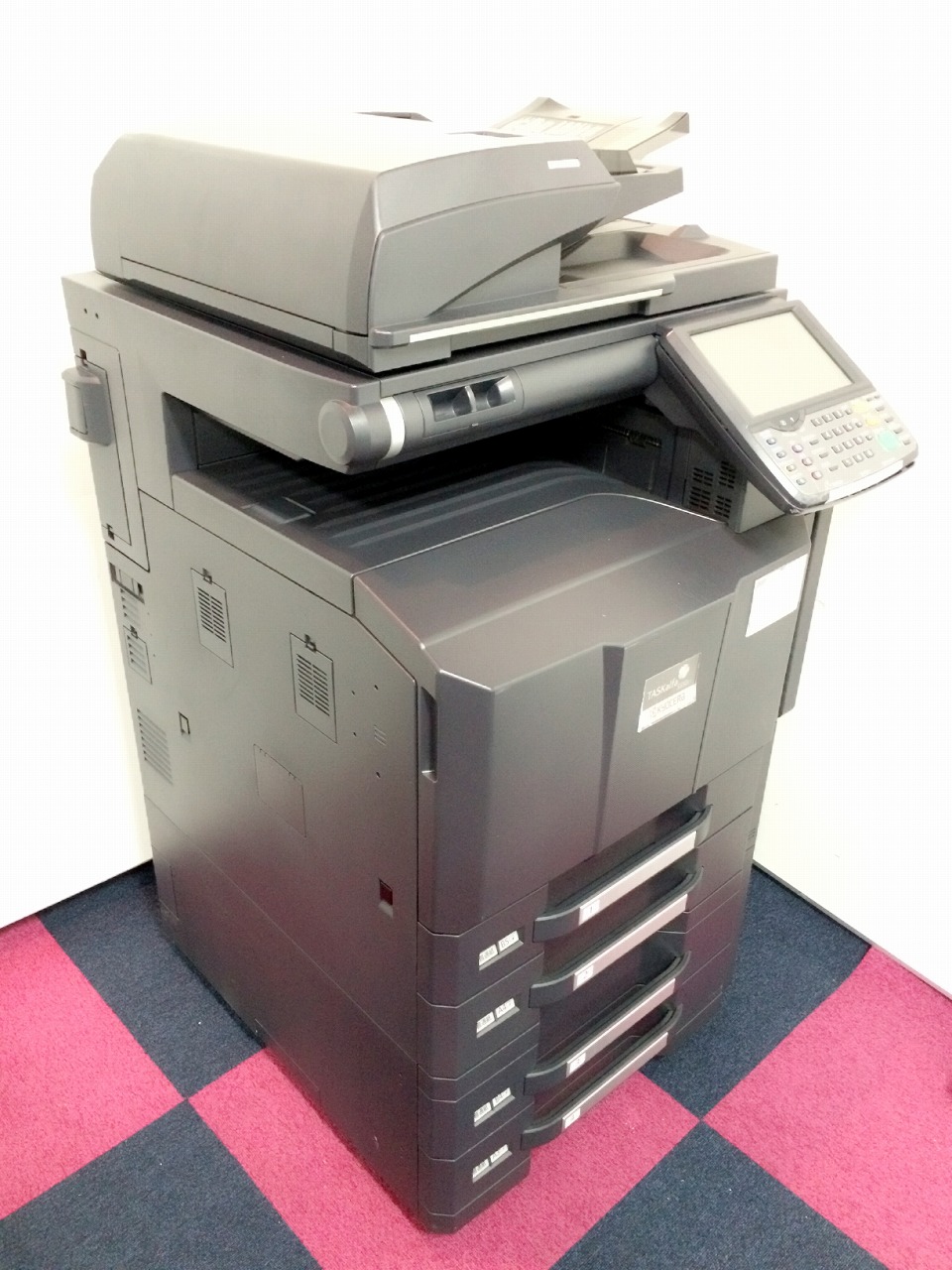 【中古】TASKalfa TASKalfa_5550ci 京セラ/KYOCERA カラー複合機(コピー機) 164509 - 中古オフィス家具 ...