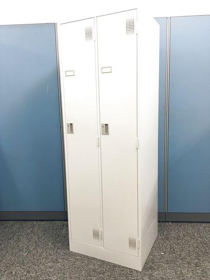 【中古】TLKロッカー TLK-S2 豊国工業 2人用更衣ロッカー 173488 - 中古オフィス家具ならオフィスバスターズ