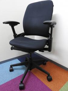 【中古】リープHD 46216179 Steelcase/スチールケース 肘付ハイバックチェア 206812 - 中古オフィス家具ならオフィス ...
