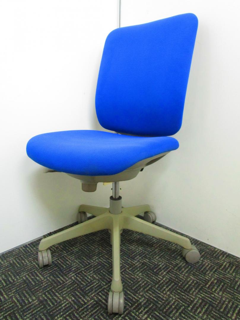 【中古】CG-Rチェア CN35GR オカムラ/okamura 肘無ハイバックチェア 219721 - 中古オフィス家具ならオフィスバスターズ