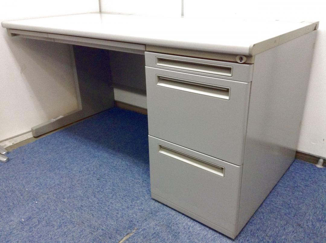 【中古】FEED ウチダ/UCHIDA 片袖机 251104 - 中古オフィス家具ならオフィスバスターズ