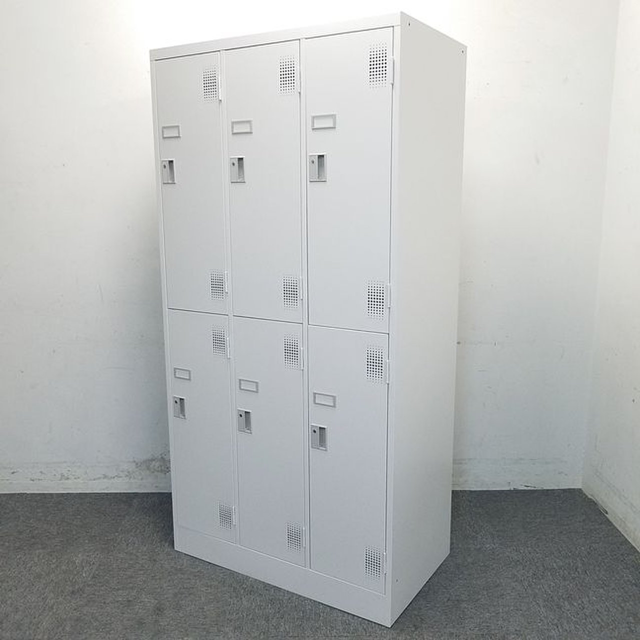 【中古】TLKロッカー TLK-S6 豊国工業 6人用更衣ロッカー 259732 - 中古オフィス家具ならオフィスバスターズ