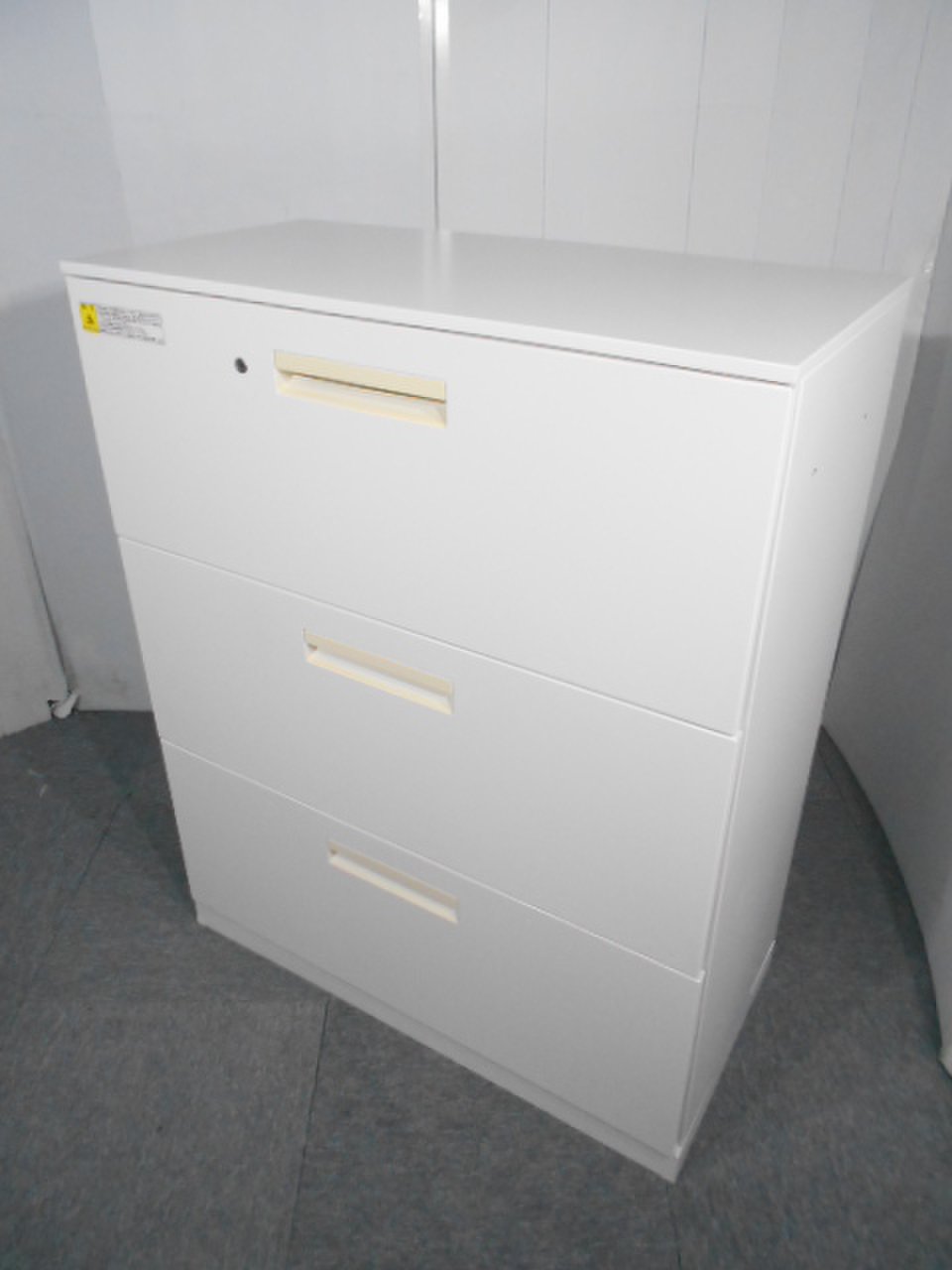 【中古】HSシリーズ 5-825-7052 ウチダ/UCHIDA ローキャビネット／ラテラル 272830 - 中古オフィス家具ならオフィスバスターズ