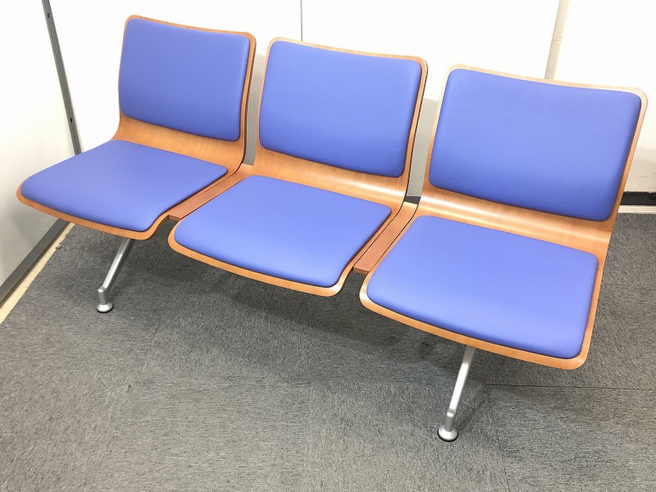 【新古品】 CNS-W770VR78 コクヨ/KOKUYO ベンチシート 279099 - 中古オフィス家具ならオフィスバスターズ