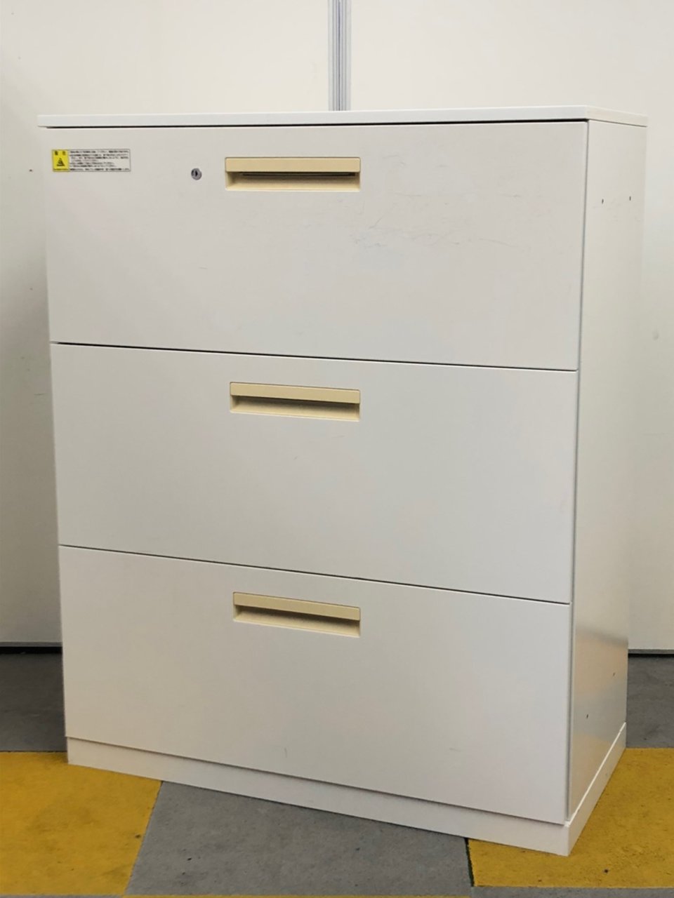 【中古】HSシリーズ 5-825-7052 ウチダ/UCHIDA ローキャビネット／ラテラル 282598 - 中古オフィス家具ならオフィスバスターズ