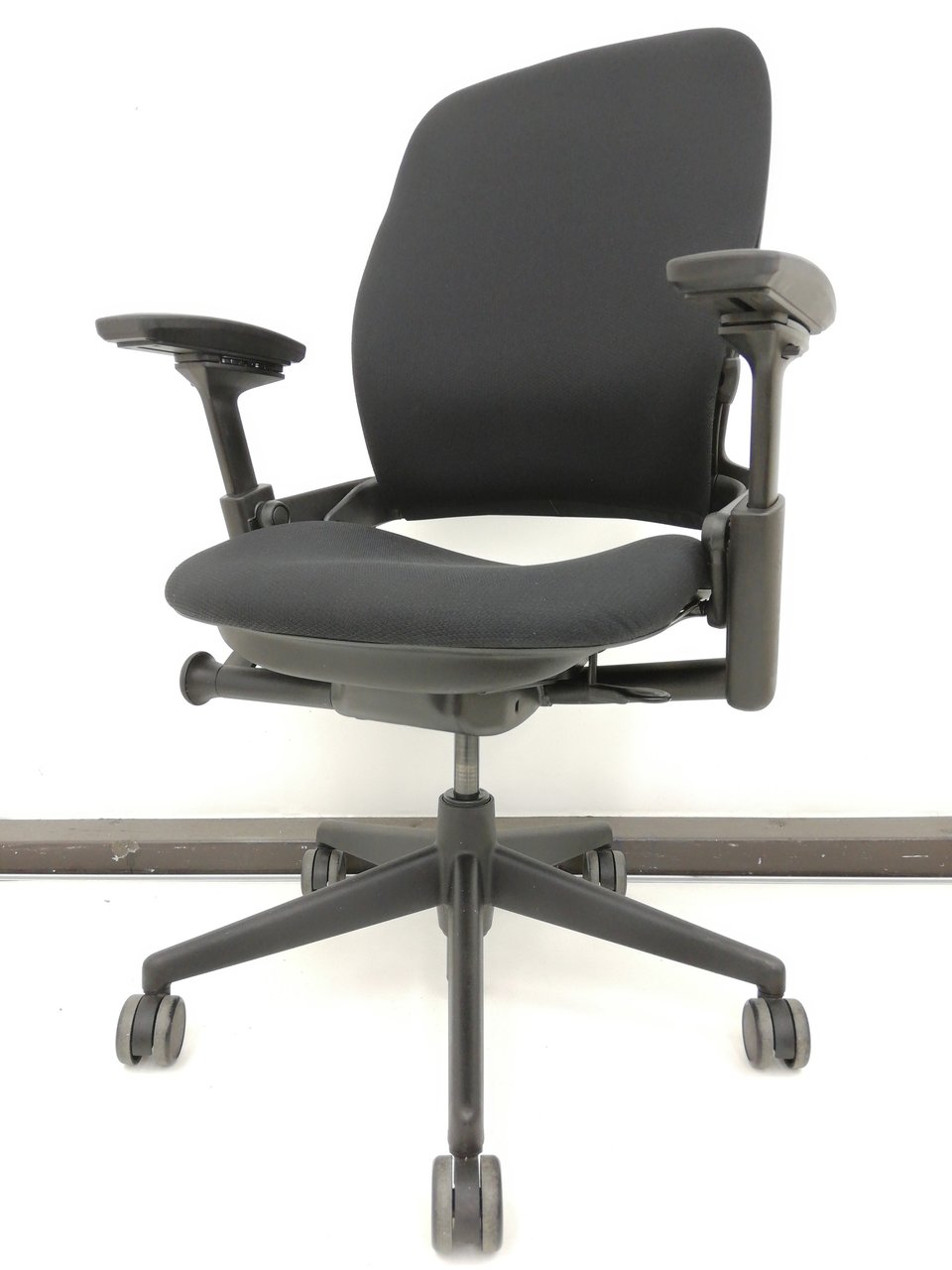 【中古】リープV2 46216179 Steelcase/スチールケース 肘付ハイバックチェア 298048 - 中古オフィス家具ならオフィス ...