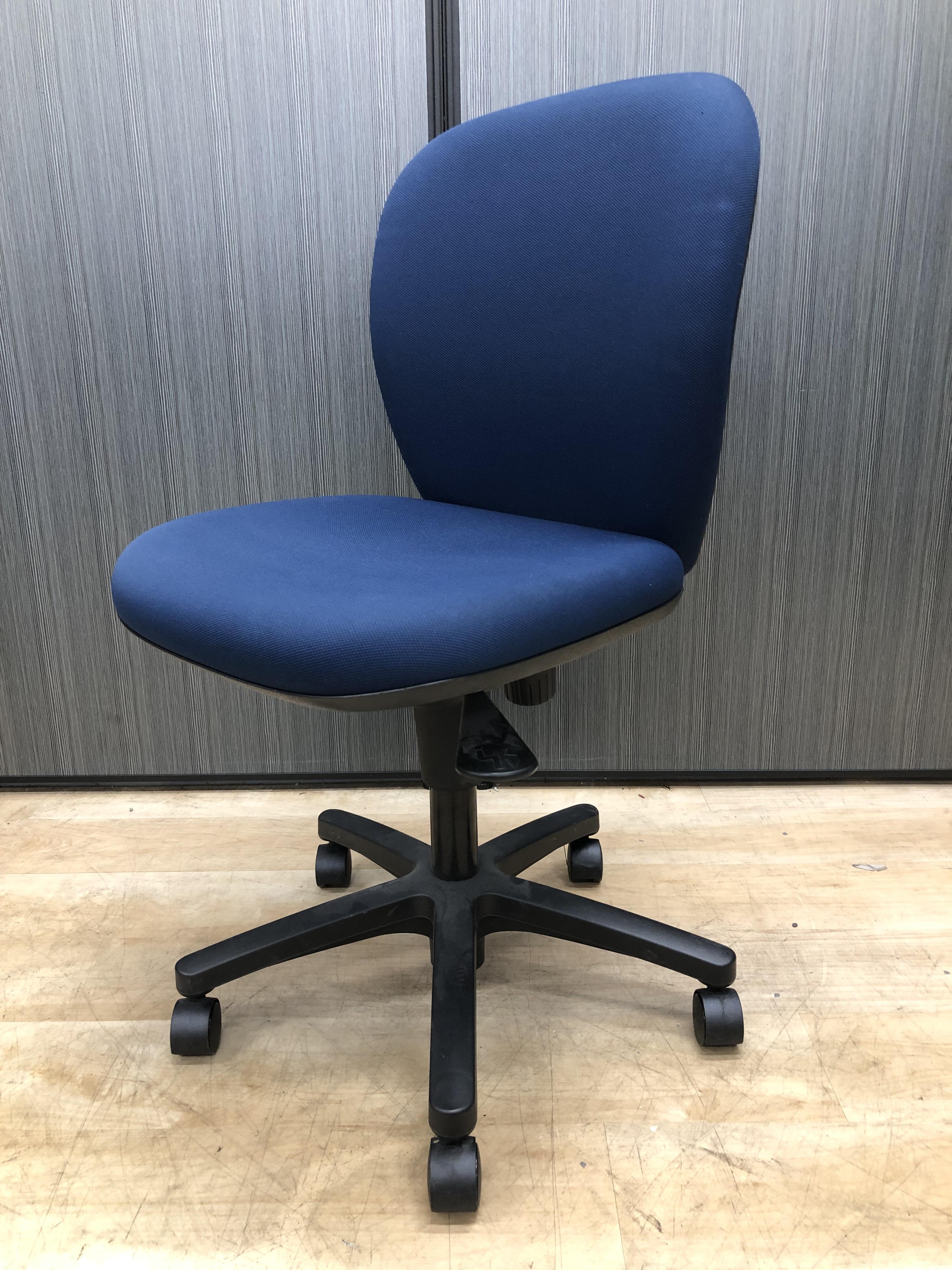 【中古】リエットチェア KFS-740GB-T1.B2 イトーキ/ITOKI 肘無ローバックチェア 351151 - 中古オフィス家具なら ...