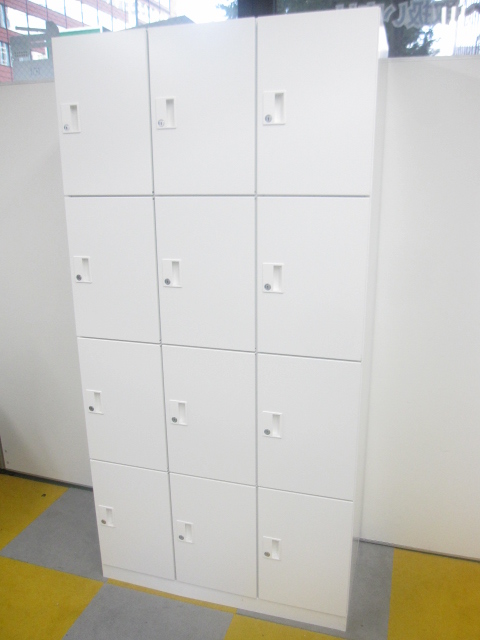 【中古】 イトーキ/ITOKI 12人用更衣ロッカー 369409 - 中古オフィス家具ならオフィスバスターズ