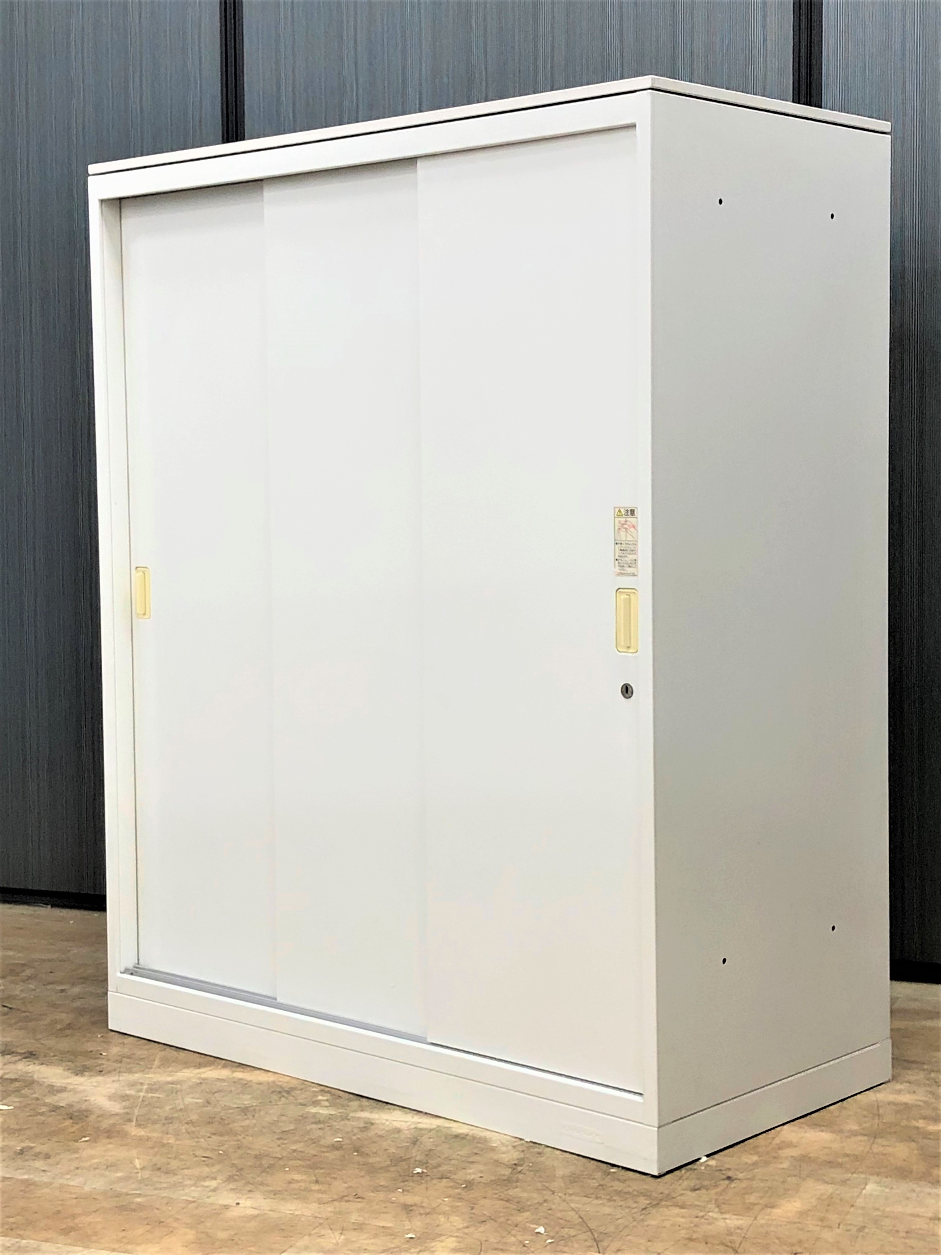 【中古】レクトライン オカムラ/okamura ローキャビネット／引き違い 369613 - 中古オフィス家具ならオフィスバスターズ