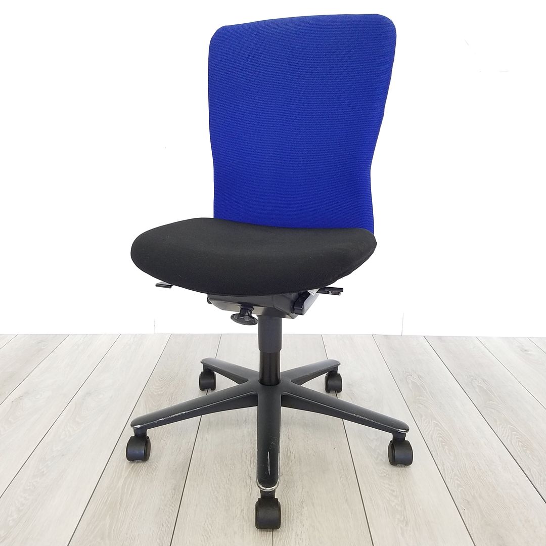 【中古】ルディオチェア LA-30CS ウチダ/UCHIDA 肘無ハイバックチェア 374338 - 中古オフィス家具ならオフィスバスターズ