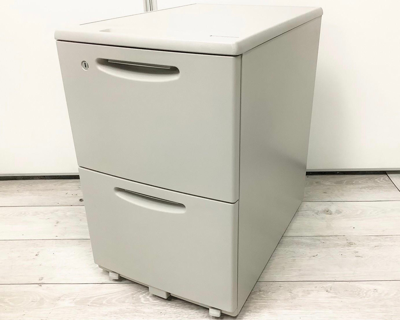 【中古】SD オカムラ/okamura ワゴン2段 378047 - 中古オフィス家具ならオフィスバスターズ