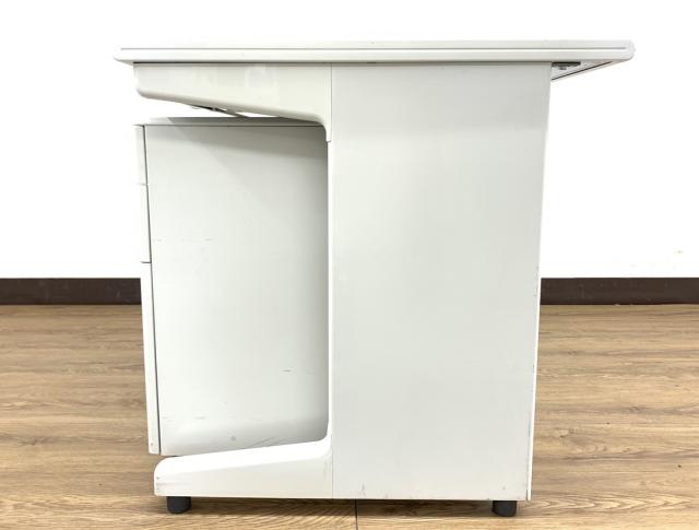 【中古】LA RY-107HN WS プラス/PLUS 片袖机 379504 - 中古オフィス家具ならオフィスバスターズ