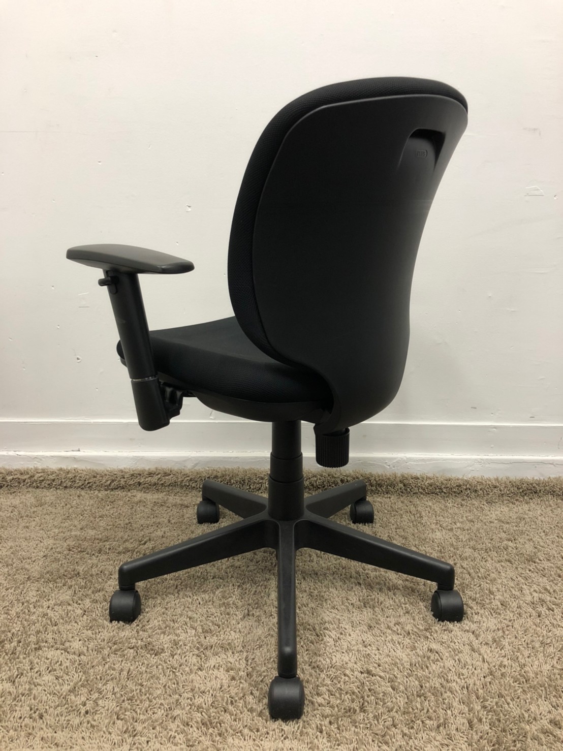【中古】Presea KD-K66SL 697-854 プラス/PLUS 肘付ローバックチェア 380608 - 中古オフィス家具ならオフィス ...
