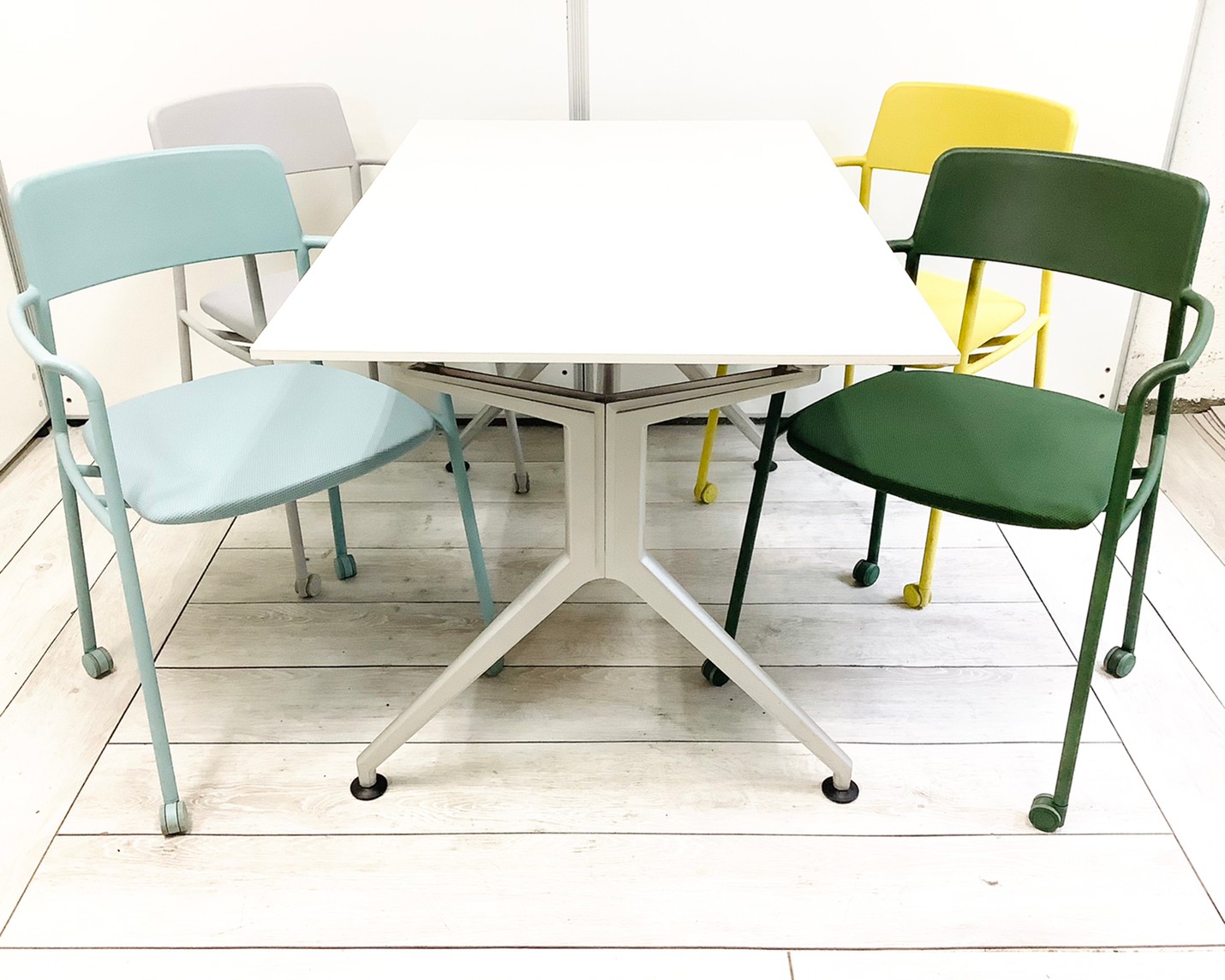 【中古】DD DDDP-127S-W9 イトーキ/ITOKI ミーティングテーブル（会議机） 381030 - 中古オフィス家具ならオフィスバスターズ