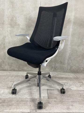 【中古】アクト クロス アルミ KG-475JB-ZWT1 イトーキ/ITOKI 肘付ハイバックチェア 386553 - 中古オフィス家具ならオフィスバスターズ