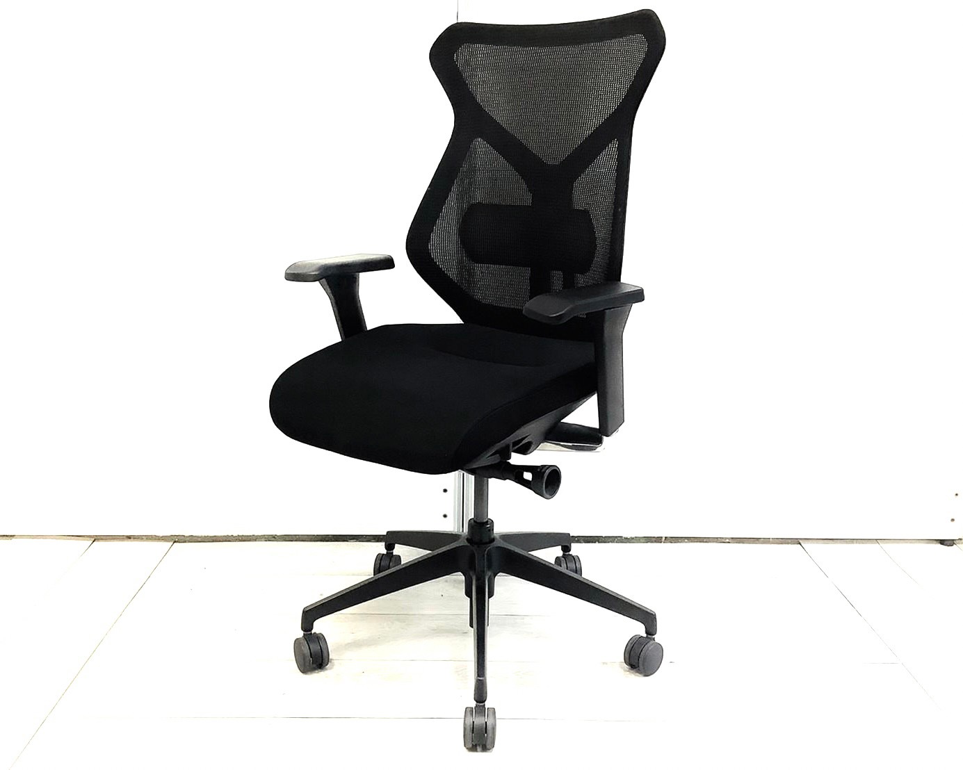 【中古】セクア KG-367JB-TTT1 イトーキ/ITOKI 肘付ハイバックチェア 389465 - 中古オフィス家具ならオフィスバスターズ