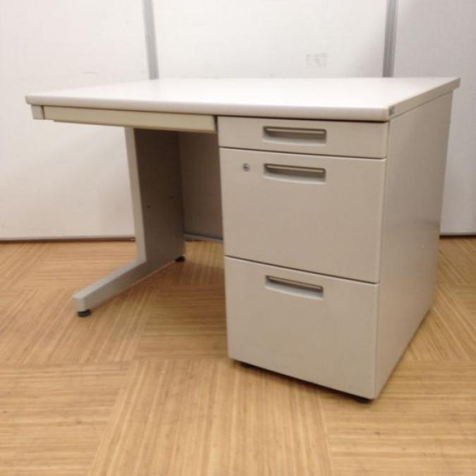 【中古】新BSシリーズ コクヨ/KOKUYO 片袖机 398283 - 中古オフィス家具ならオフィスバスターズ