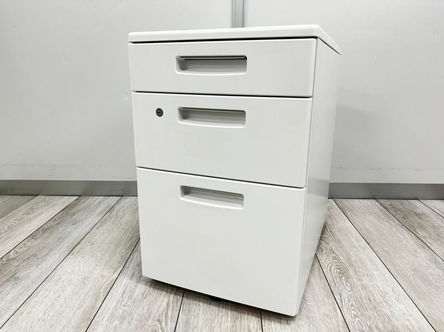 【中古】BS+ コクヨ/KOKUYO ワゴン3段 398990 - 中古オフィス家具ならオフィスバスターズ