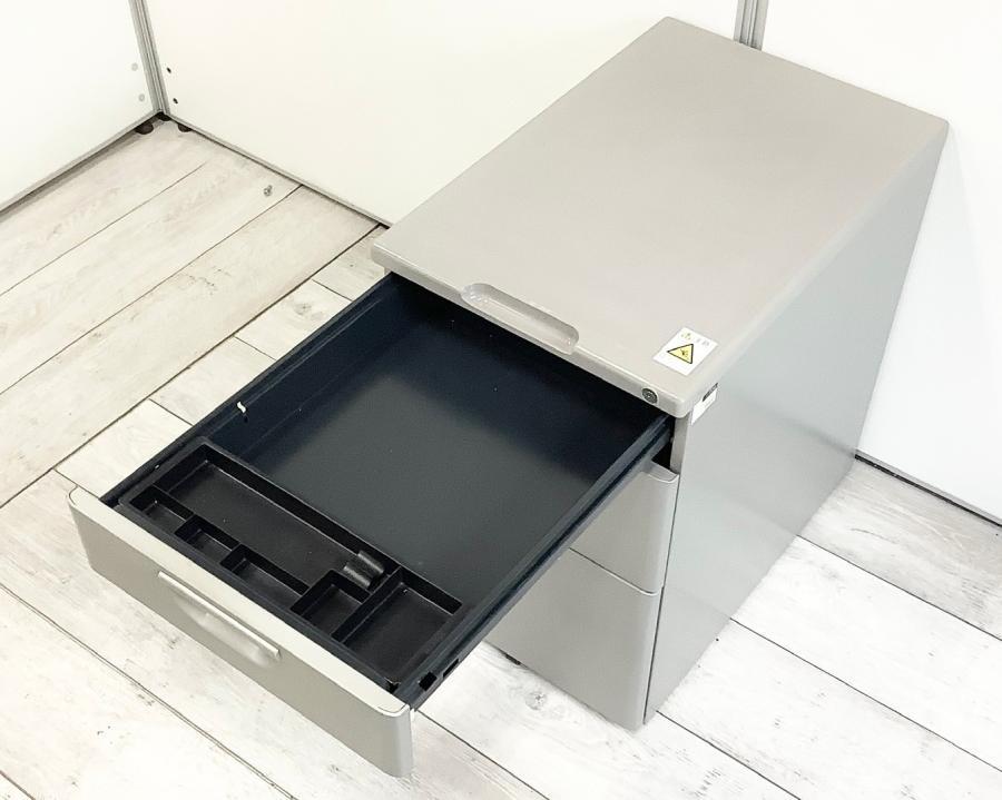 【中古】エーキューズ CMT-046MAC-ZEZ5 イトーキ/ITOKI ワゴン3段 413708 - 中古オフィス家具ならオフィスバスターズ