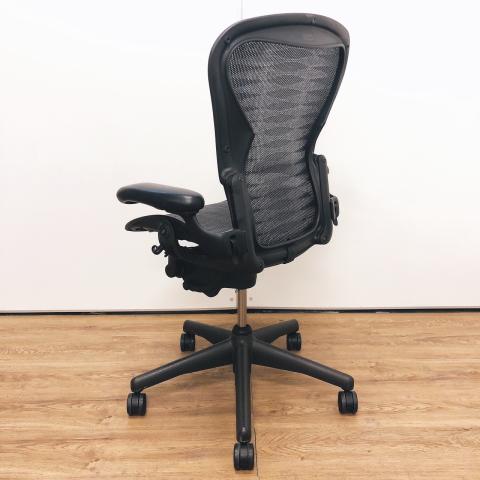 【中古】アーロンチェア AE113AWB Herman Miller/ハーマンミラー 肘付ハイバックチェア 414598 - 中古オフィス家具 ...