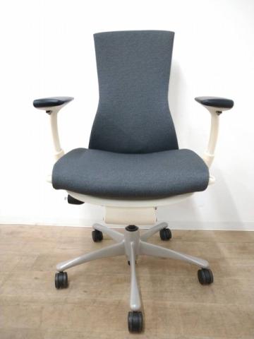 【中古】エンボディチェア Herman Miller/ハーマンミラー 肘付ハイバックチェア 418079 - 中古オフィス家具ならオフィスバスターズ