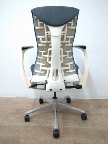 【中古】エンボディチェア Herman Miller/ハーマンミラー 肘付ハイバックチェア 418079 - 中古オフィス家具ならオフィスバスターズ