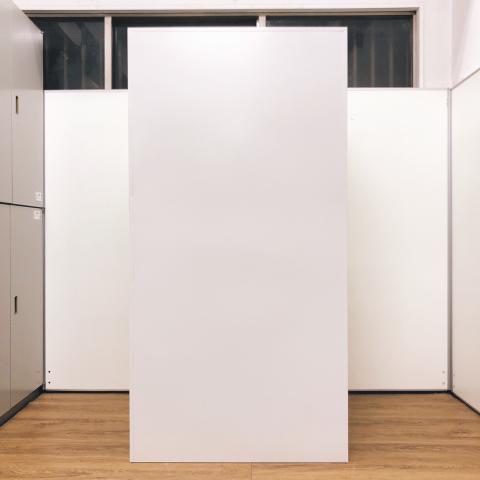 【中古】TLKロッカー TLK-S6 豊国工業 6人用更衣ロッカー 420628 - 中古オフィス家具ならオフィスバスターズ