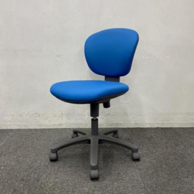 【中古】レグノチェア2 コクヨ/KOKUYO 肘無ローバックチェア 429064 - 中古オフィス家具ならオフィスバスターズ