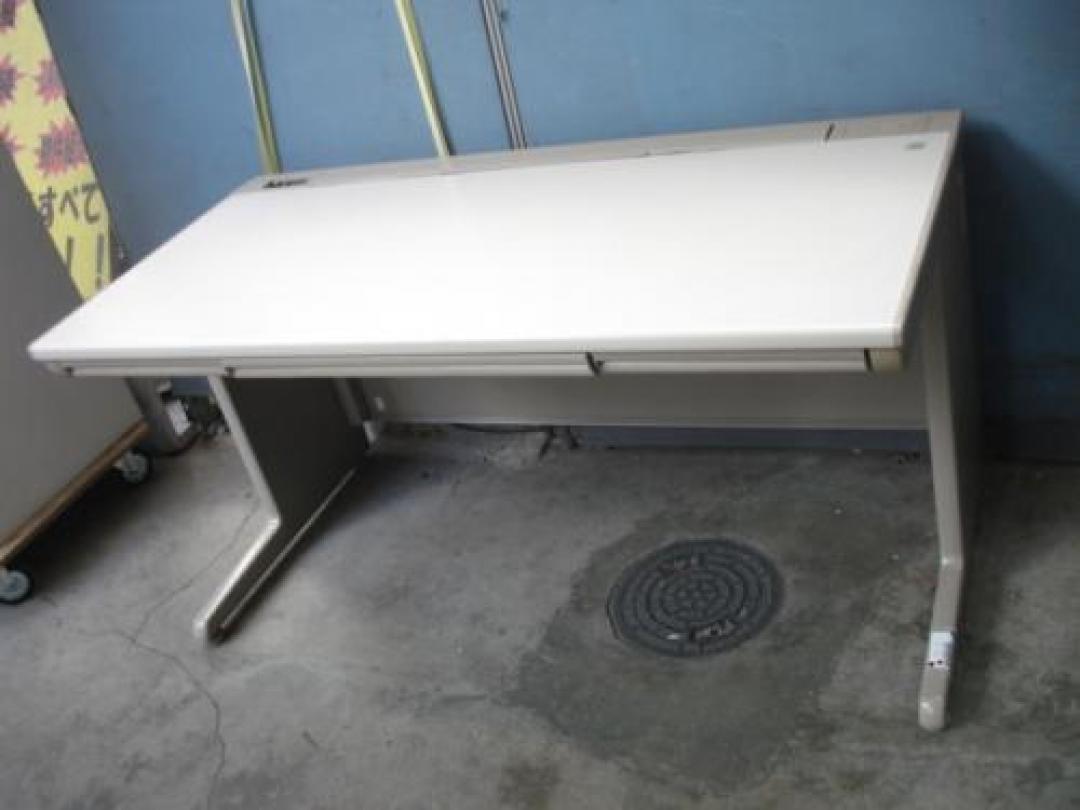 【中古】 オカムラ/okamura 平机 43197 - 中古オフィス家具ならオフィスバスターズ