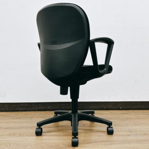 【中古】リエットチェア KFS-740GB-T1.T1 イトーキ/ITOKI 肘付ローバックチェア 431403 - 中古オフィス家具なら ...