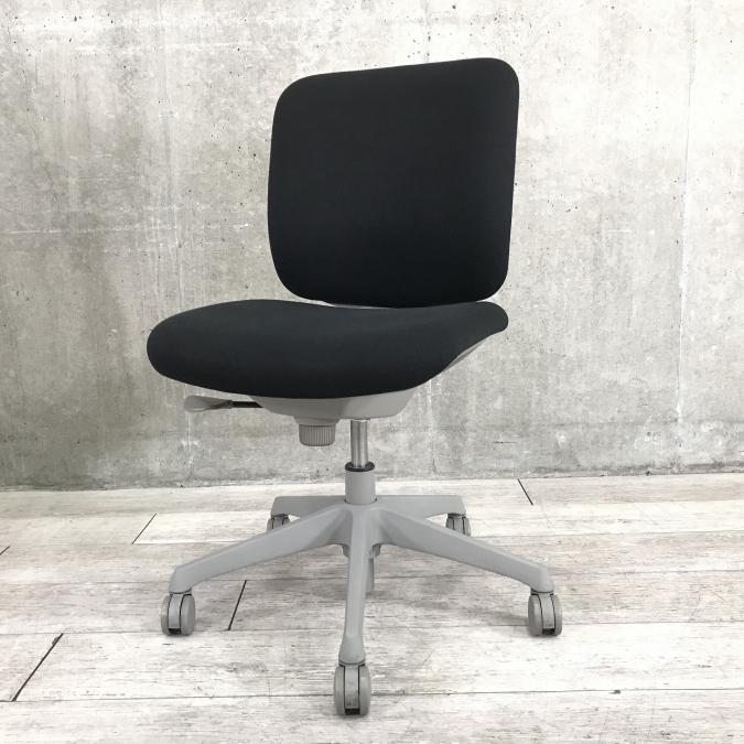 【中古】CG-Rチェア CN33GR FM31 オカムラ/okamura 肘無ローバックチェア 434000 - 中古オフィス家具ならオフィスバスターズ