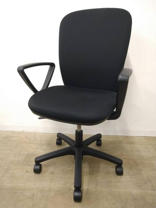 【中古】リエットR KT-330PG-T1T1 イトーキ/ITOKI 肘付ハイバックチェア 437548 - 中古オフィス家具ならオフィスバスターズ