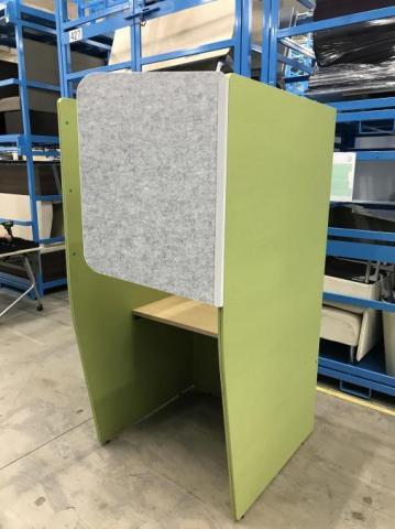 【中古】 コクヨ/KOKUYO 集中ワークブース 440725 - 中古オフィス家具ならオフィスバスターズ