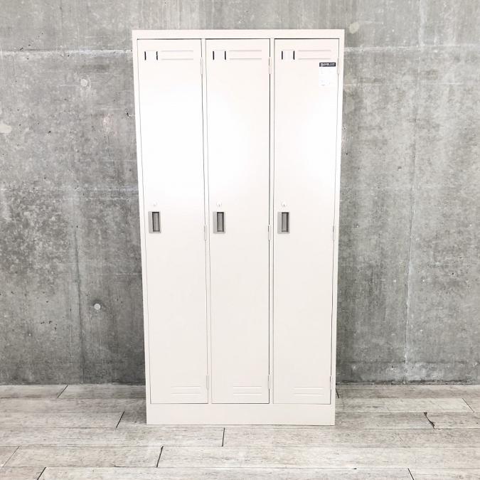 【中古】LKロッカー LK-3F1E コクヨ/KOKUYO 3人用更衣ロッカー 441214 - 中古オフィス家具ならオフィスバスターズ