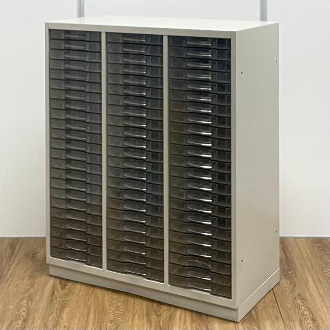 【中古】 生興 ローキャビネット／クリスタルトレー 444176 - 中古オフィス家具ならオフィスバスターズ