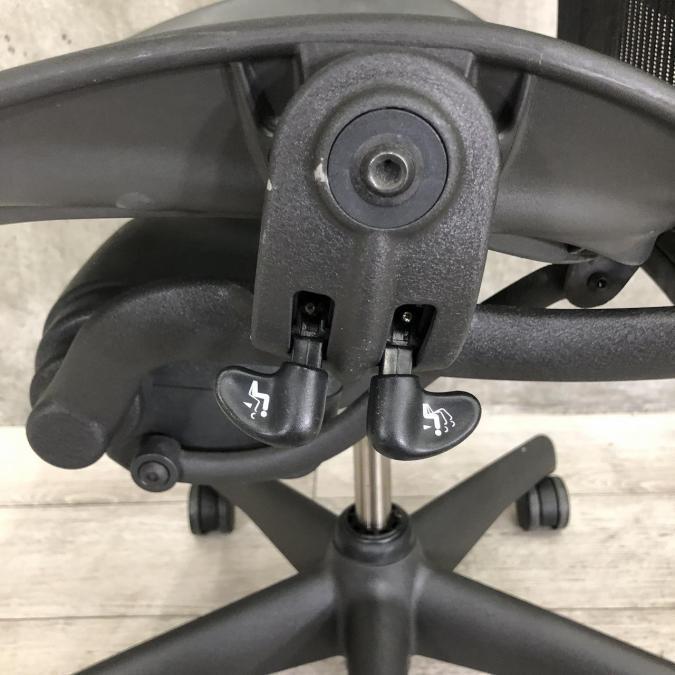 【中古】アーロンチェア（ランバー フル装備） AE113AWB Herman Miller/ハーマンミラー 肘付ハイバックチェア 444376 ...