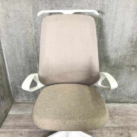 【中古】ノート イトーキ/ITOKI 肘付ハイバックチェア 445063 - 中古オフィス家具ならオフィスバスターズ