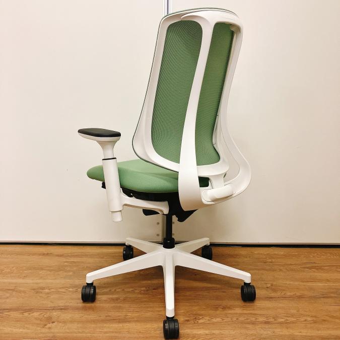 中古】リーフレク RA-30W ウチダ/UCHIDA 肘付ハイバックチェア 中古】リーフレク RA-30W ウチダ/UCHIDA 肘付ハイバックチェア