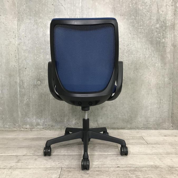 【中古】CG-M メッシュ CG21ZR-FZK3 オカムラ/okamura 肘付ローバックチェア 455143 - 中古オフィス家具なら ...