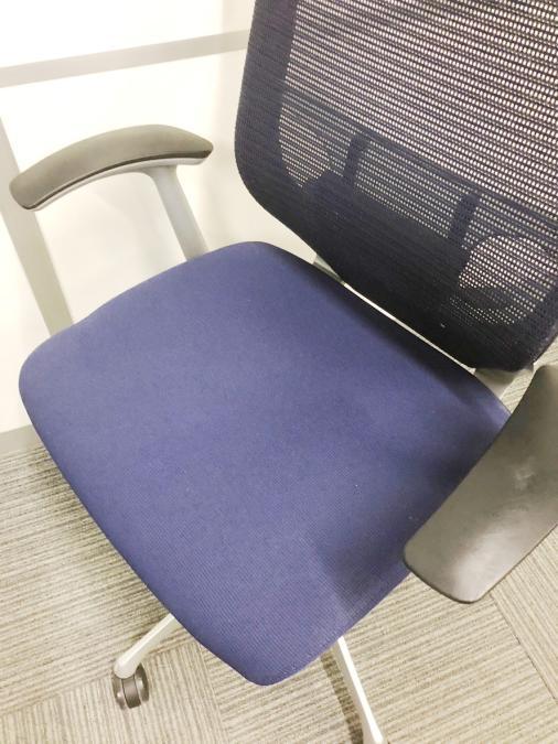 【中古】バロンチェア オカムラ/okamura 肘付ハイバックチェア 457110 - 中古オフィス家具ならオフィスバスターズ