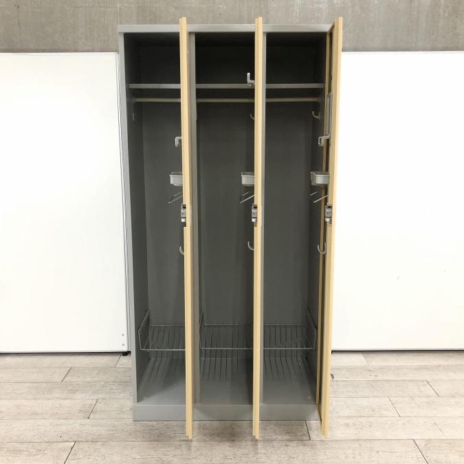 【中古】 NLKH-330E2DA0 コクヨ/KOKUYO 3人用更衣ロッカー 463802 - 中古オフィス家具ならオフィスバスターズ
