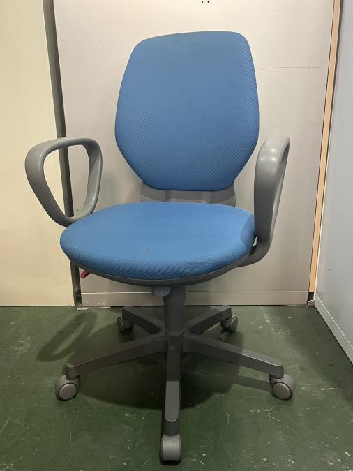 【中古】AEBA 21 1st. 683-55 NO.20F ライオン 肘付ハイバックチェア 470383 - 中古オフィス家具ならオフィスバスターズ