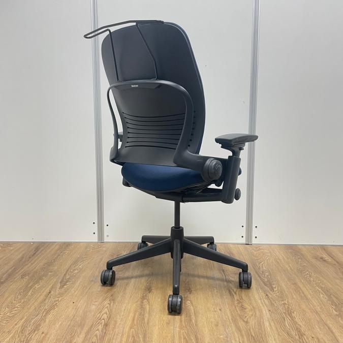 【中古】リープV2 Steelcase/スチールケース 肘付ハイバックチェア 476733 - 中古オフィス家具ならオフィスバスターズ