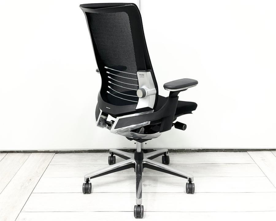 【中古】インスパイン コクヨ/KOKUYO 肘付ハイバックチェア 492140 - 中古オフィス家具ならオフィスバスターズ