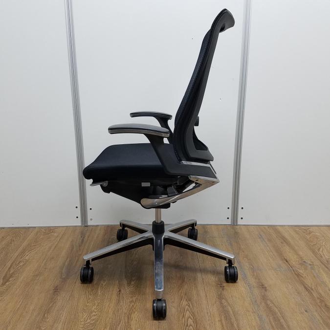 【中古】インスパイン CRS-G2502 コクヨ/KOKUYO 肘付ハイバックチェア 492868 - 中古オフィス家具ならオフィスバスターズ