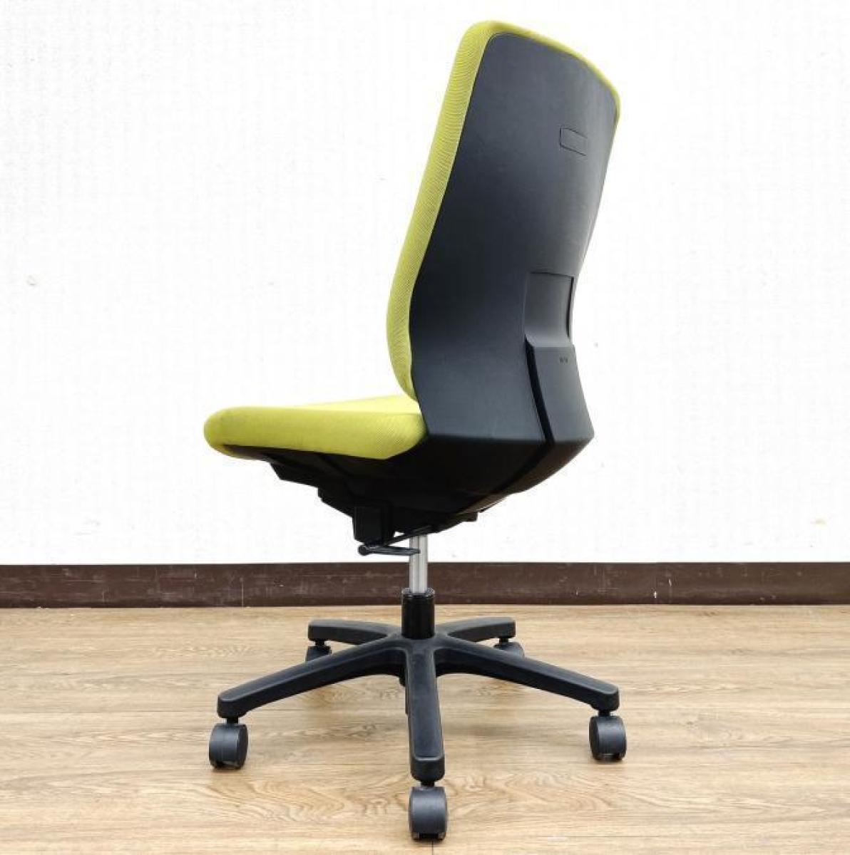 【中古】トルテR イトーキ/ITOKI 肘無ローバックチェア 510616 - 中古オフィス家具ならオフィスバスターズ