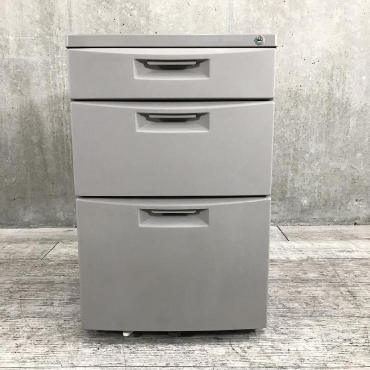 【中古】CZシリーズ CZ-046MACN-WE イトーキ/ITOKI ワゴン3段 512118 - 中古オフィス家具ならオフィスバスターズ