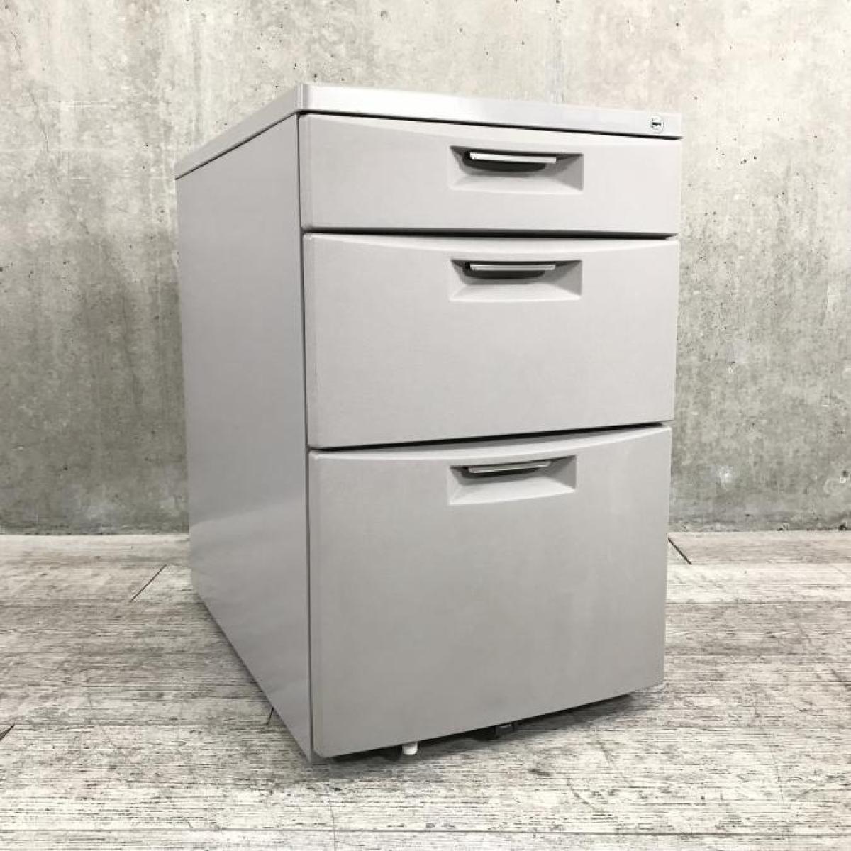 【中古】CZシリーズ CZ-046MACN-WE イトーキ/ITOKI ワゴン3段 512118 - 中古オフィス家具ならオフィスバスターズ